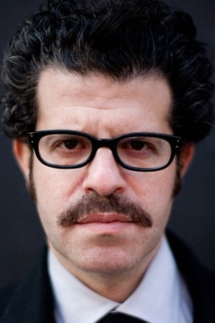 Шантав петък (2003) - гледайте онлайн с високо качество по Sweet TV